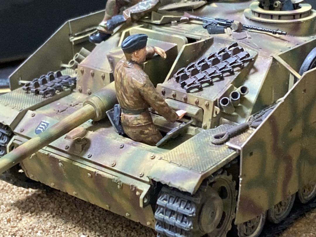 タミヤ　1/35 ドイツ軍　三号突撃砲G型　ヴィネット　完成品ジャンク
