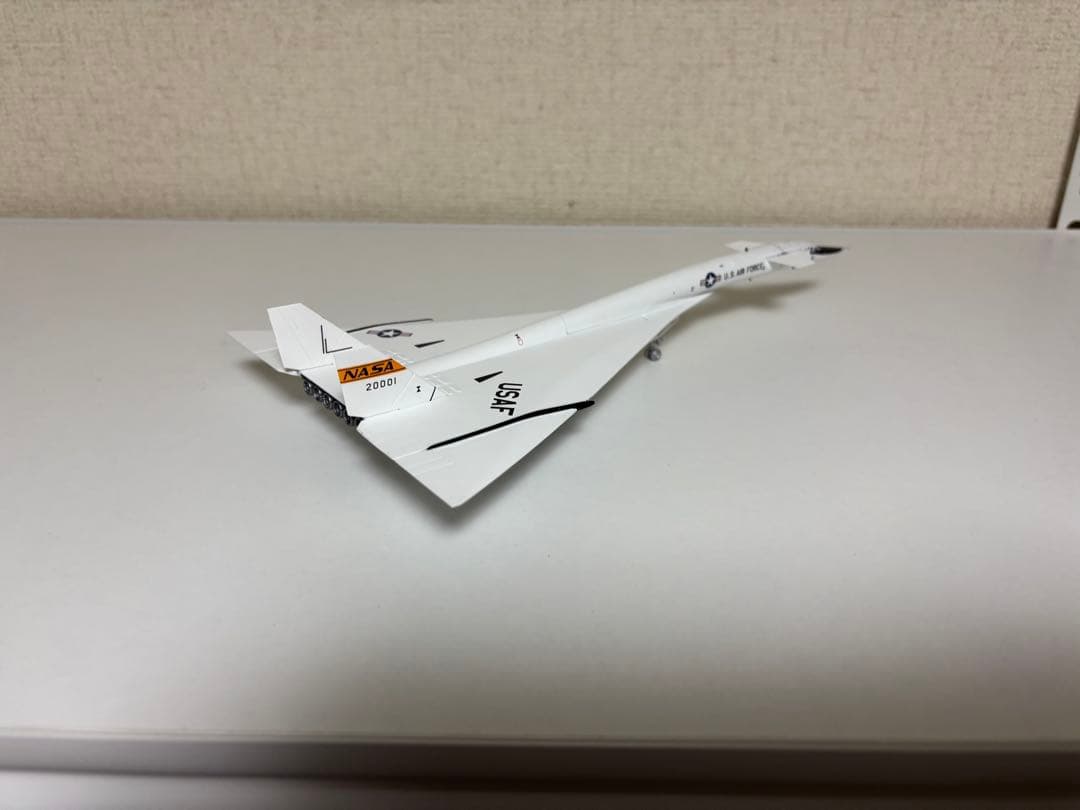 ハルチャン SQwings XB-70 1/200 NASA