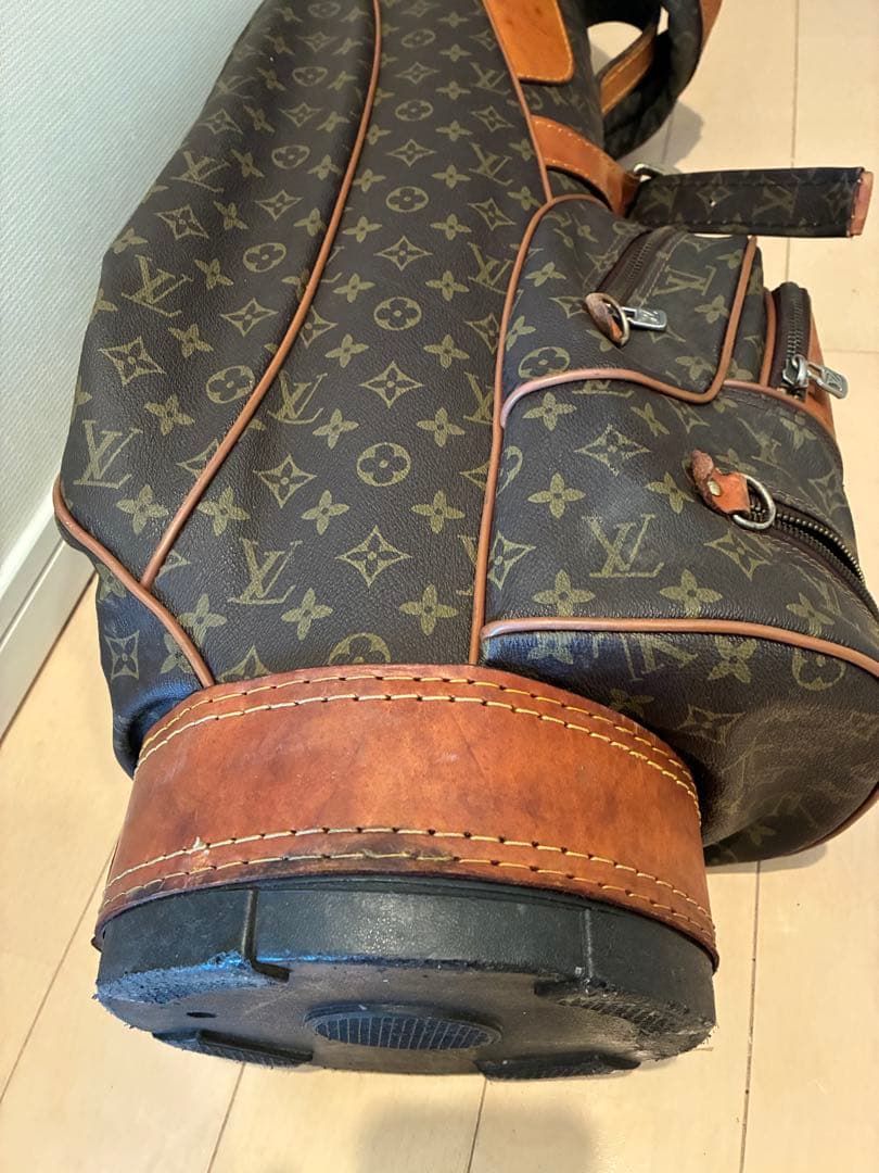 LOUIS VUITTON　ルイ・ヴィトン　ゴルフ　キャディーバッグ
