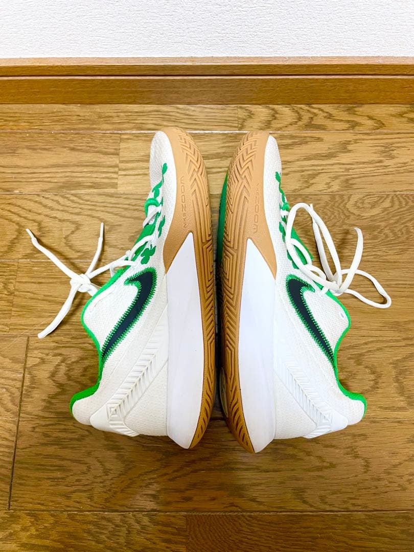 【レア】NIKE KYRIE ナイキ カイリー フライトラップセルティックス