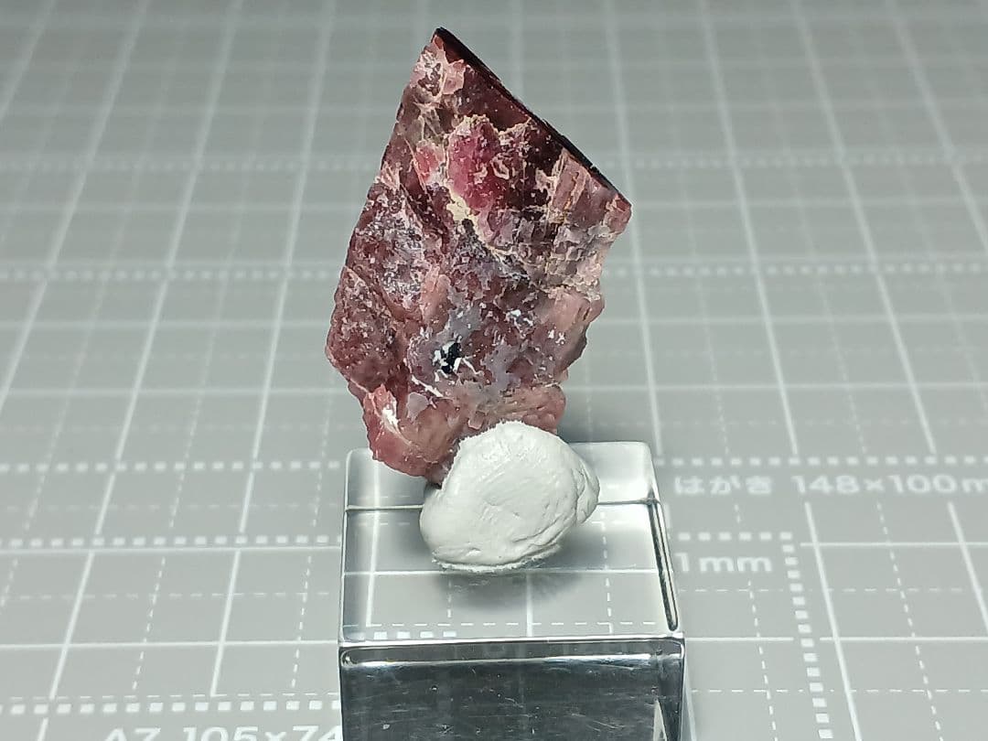 国産鉱物　パイロクスマンガン石　3cm　原石　Pyroxmangite　鉱物標本