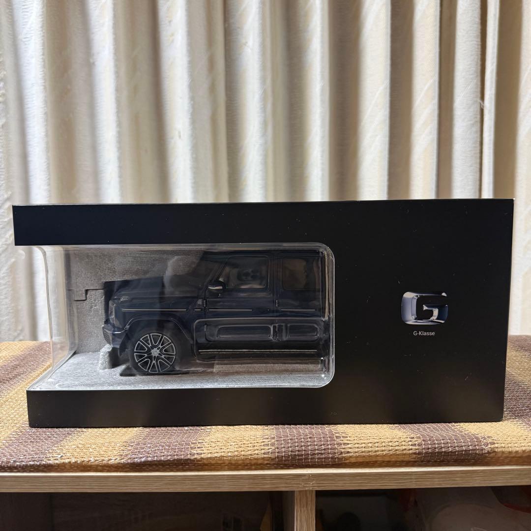 MercedesBenz G500 sodalite blue 1/18スケール