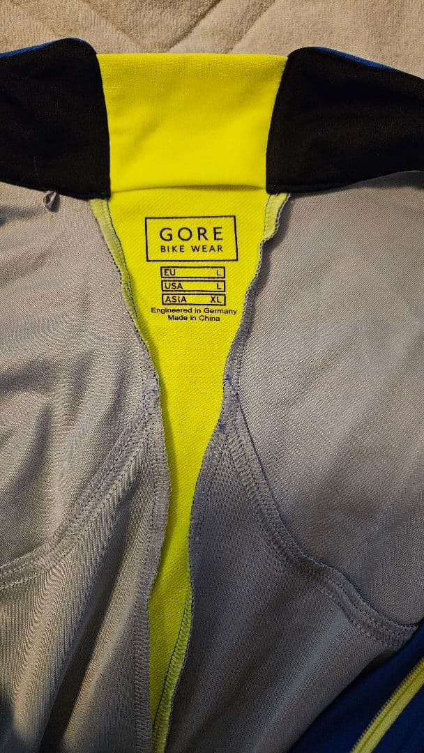 GORETEXサイクリングジャケット