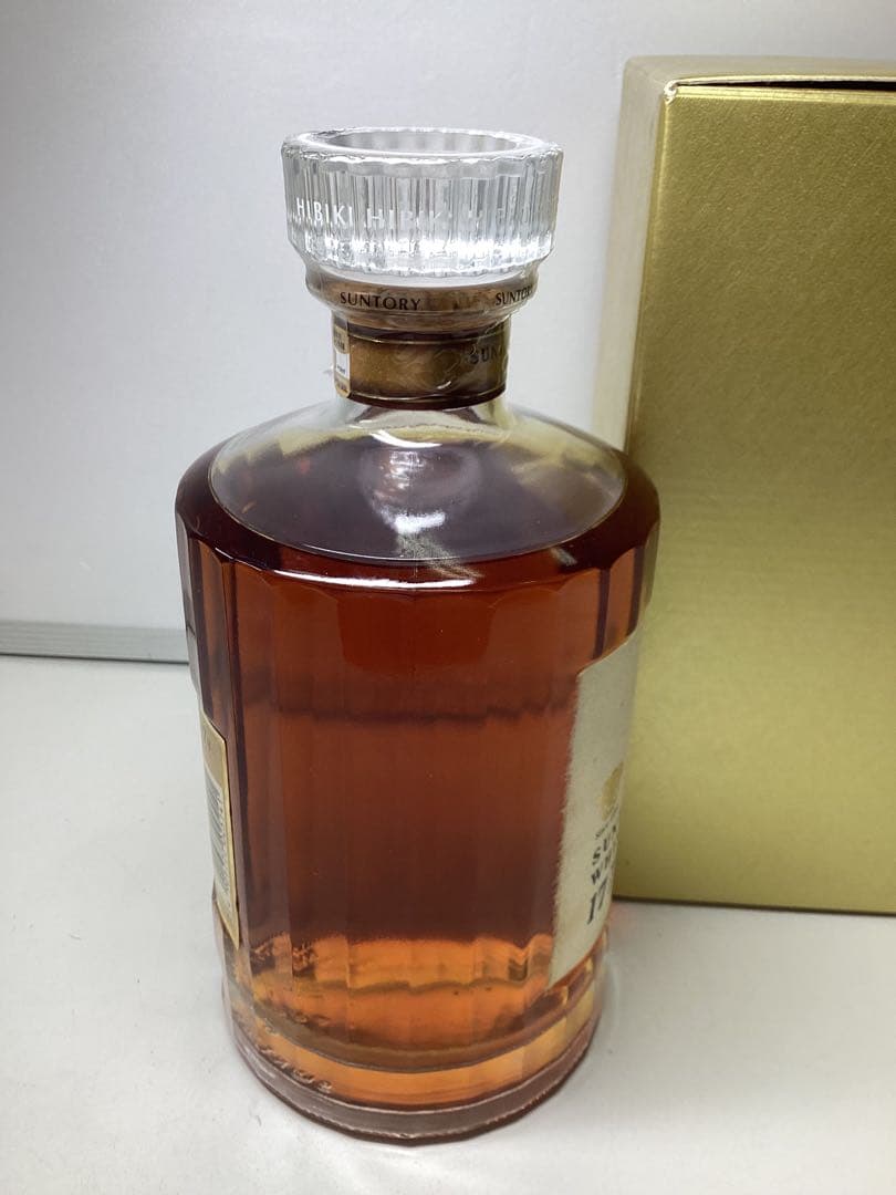 r*a様 SUNTORY HIBIKI 響17年 裏ゴールドラベル 750ml