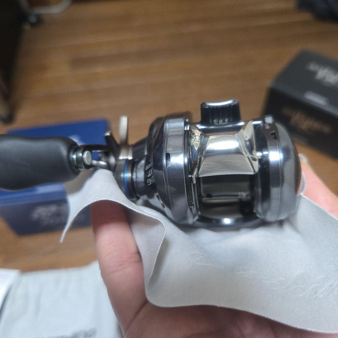 SHIMANO 22 SLX DC XT 70HG ベイトリール