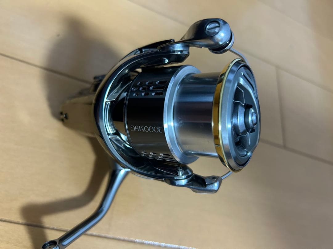 SHIMANO 18 STELLA 3000MHG スピニングリール