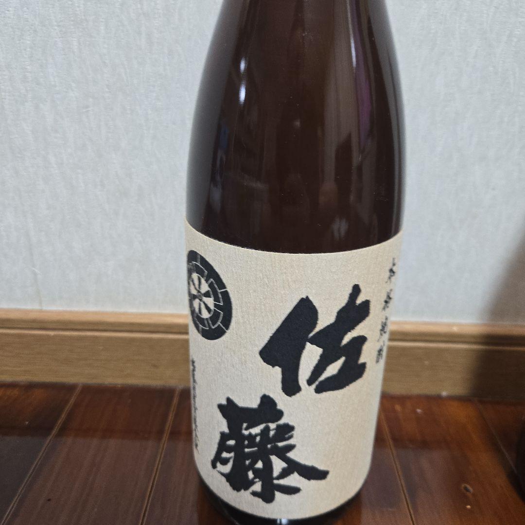 芋焼酎　佐藤　黒白1.8L ２本セット 未開栓　プレミア　古酒　一升瓶　本格焼酎