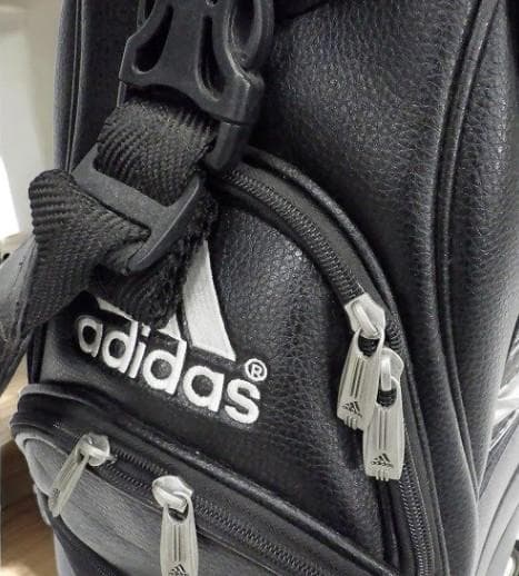 送料無料/美品　adidas ブラック キャディバッグ ストライプデザイン