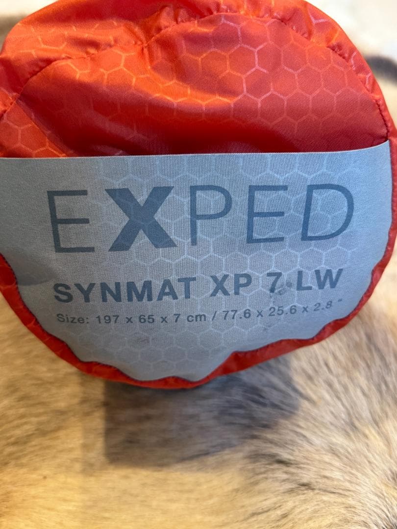 新品・未使用 Exped SynMat XP 7LW 受賞冬マットR値 4.8