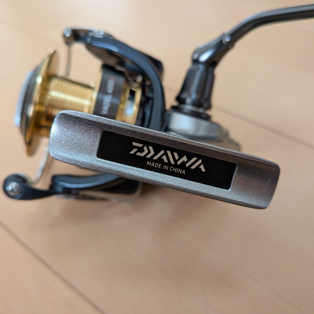 ダイワ　Daiwa　ヴァデル　4000H　リール