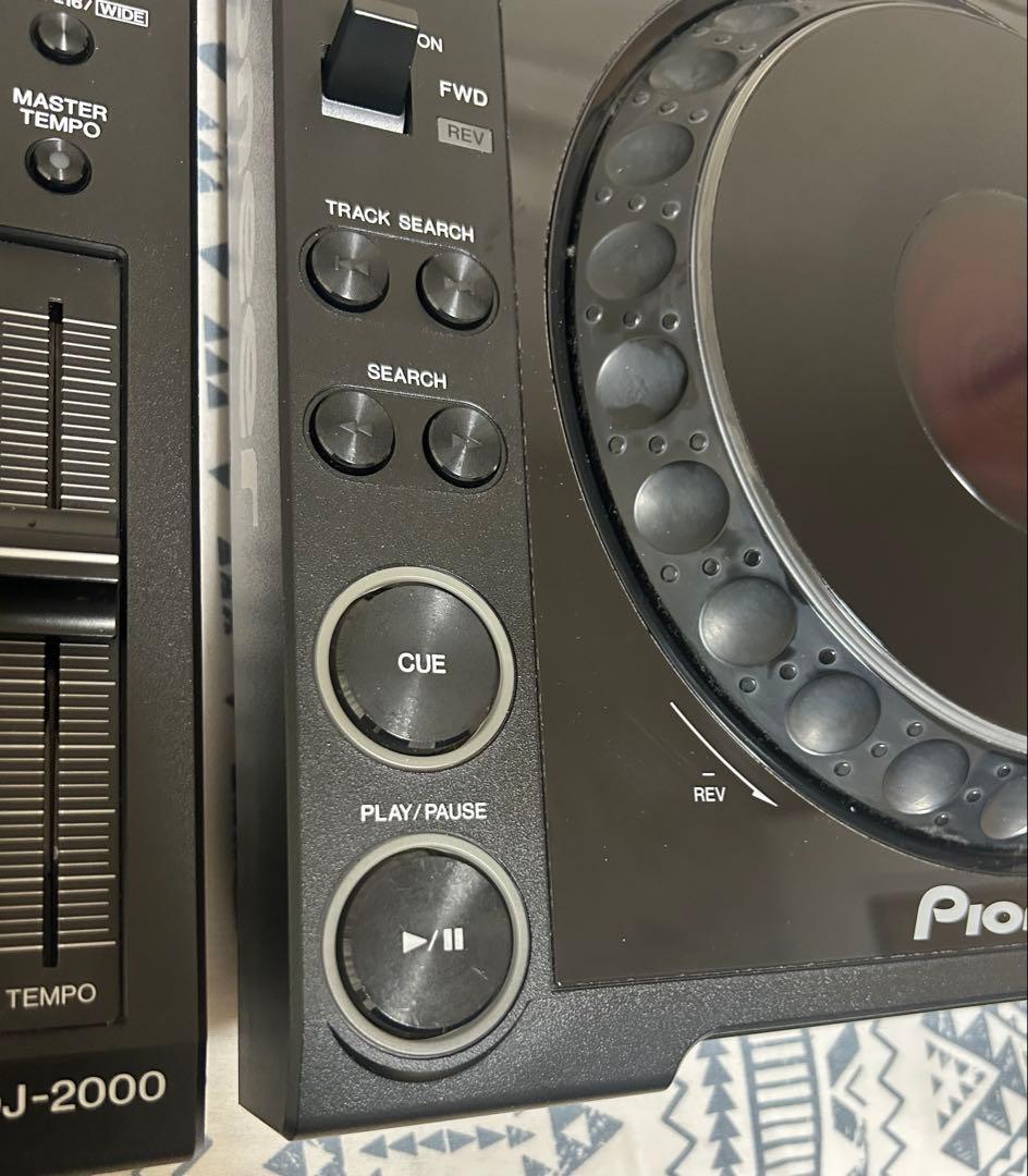 CDJ-2000 2台