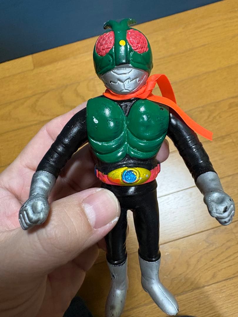 仮面ライダー　ポピー　ミドルサイズ　ソフビ