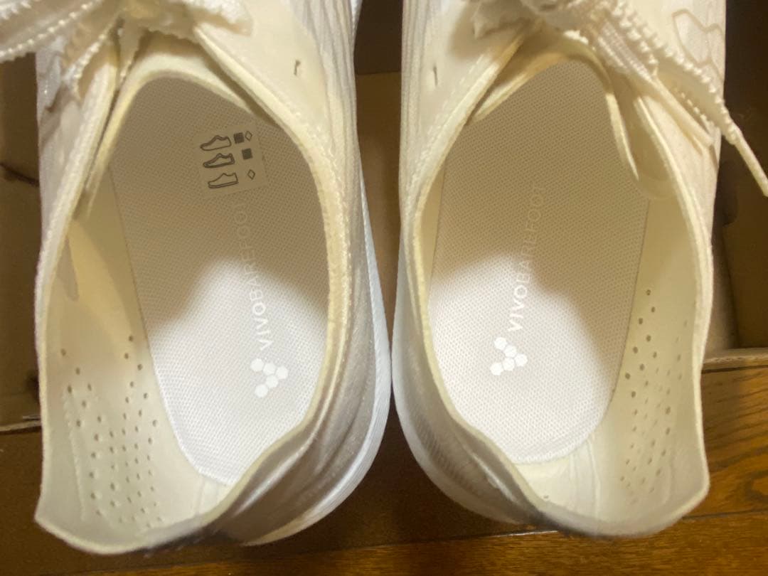 vivobarefoot プライマスフロー メンズ40