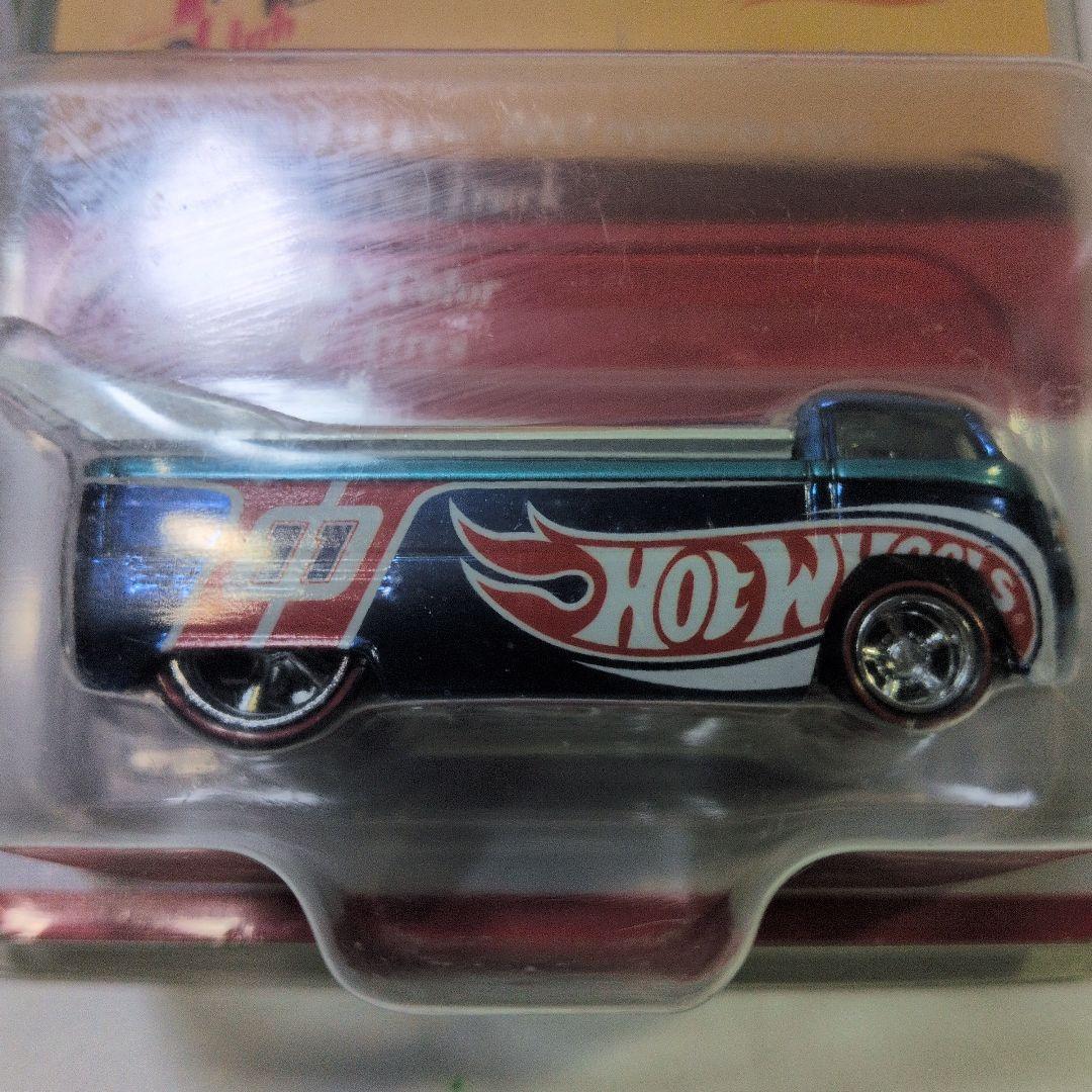 ミニカー Hot Wheels Volkswagen Drag Truck 2012