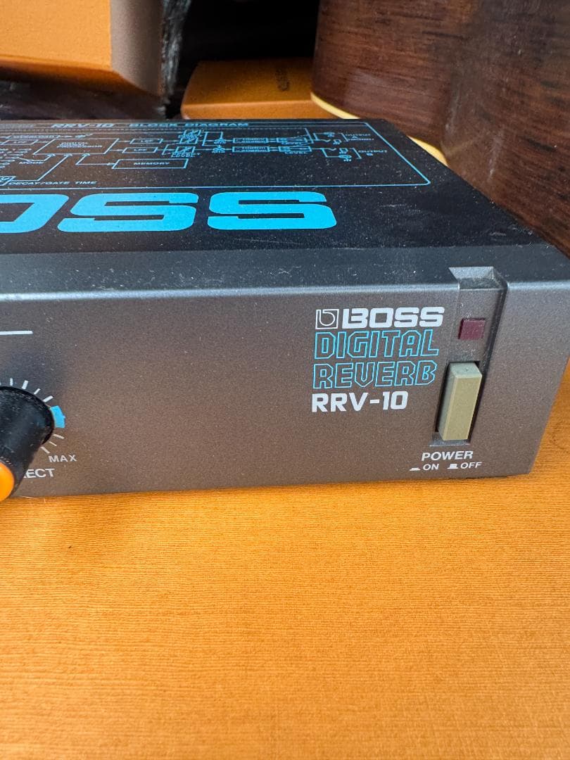 BOSS デジタルリバーブ RRV-10 アダプター無し