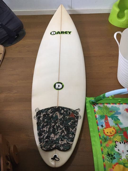 サーフボード　Darcy ダーシー　6‘0