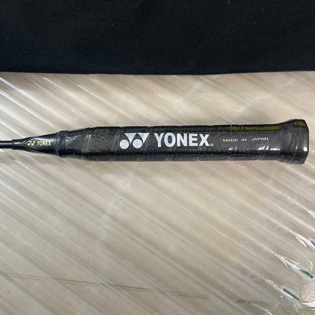YONEX ASTROX100zz BP限定 バドミントンラケット クレナイ