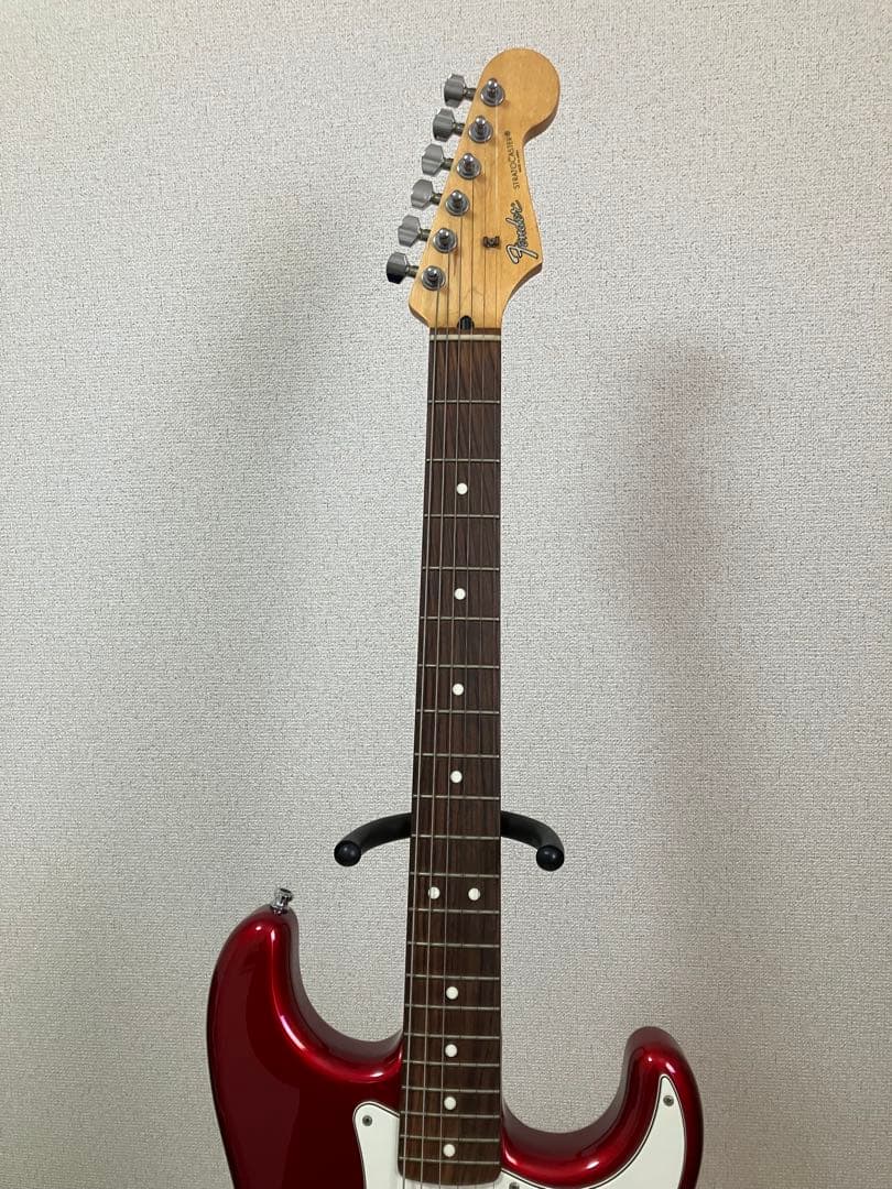 Fender エレキギターレッド ストラト