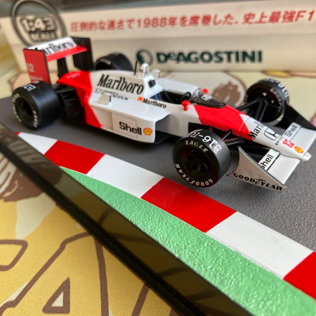 ミニカー McLaren MP4/4 1988 Ayrton Senna 1/43