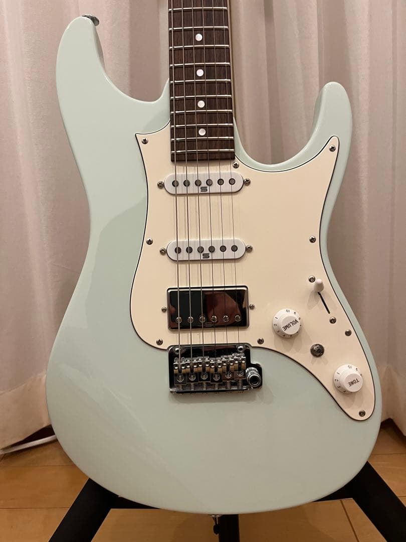Ibanez AZ2204NW MGR 美品ストラトエレキギター