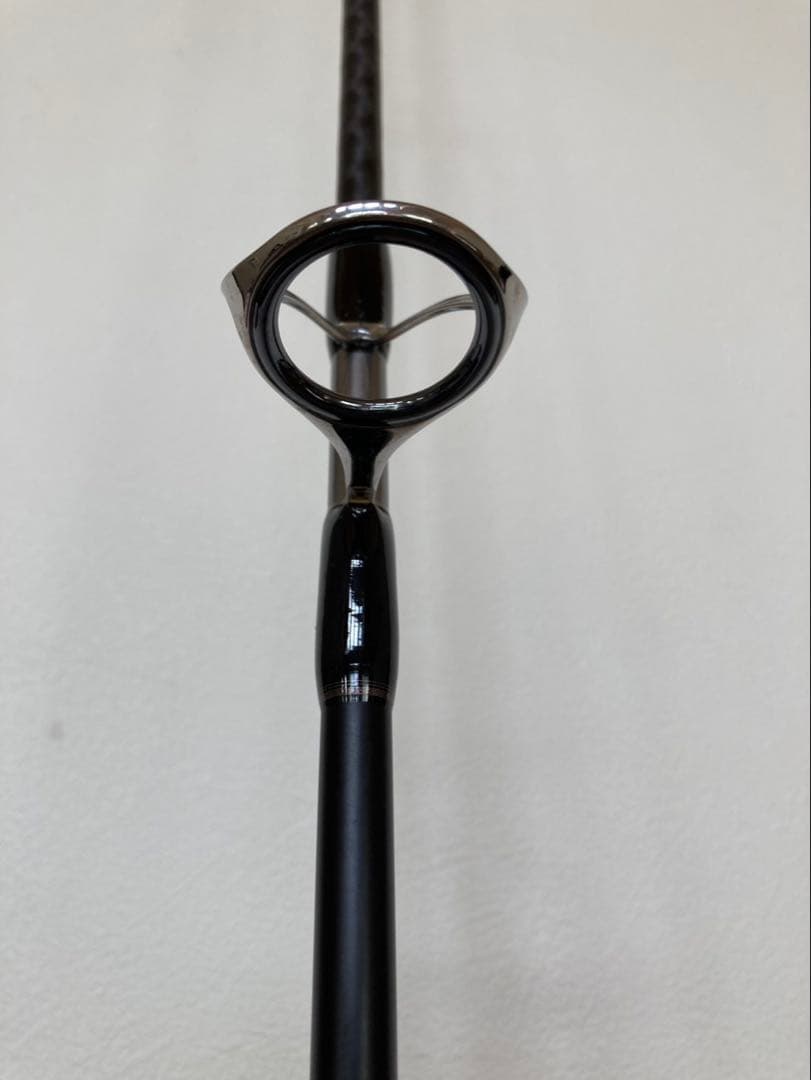 SHIMANO キャスティングもジギングも！豪華3本セット　「中古」