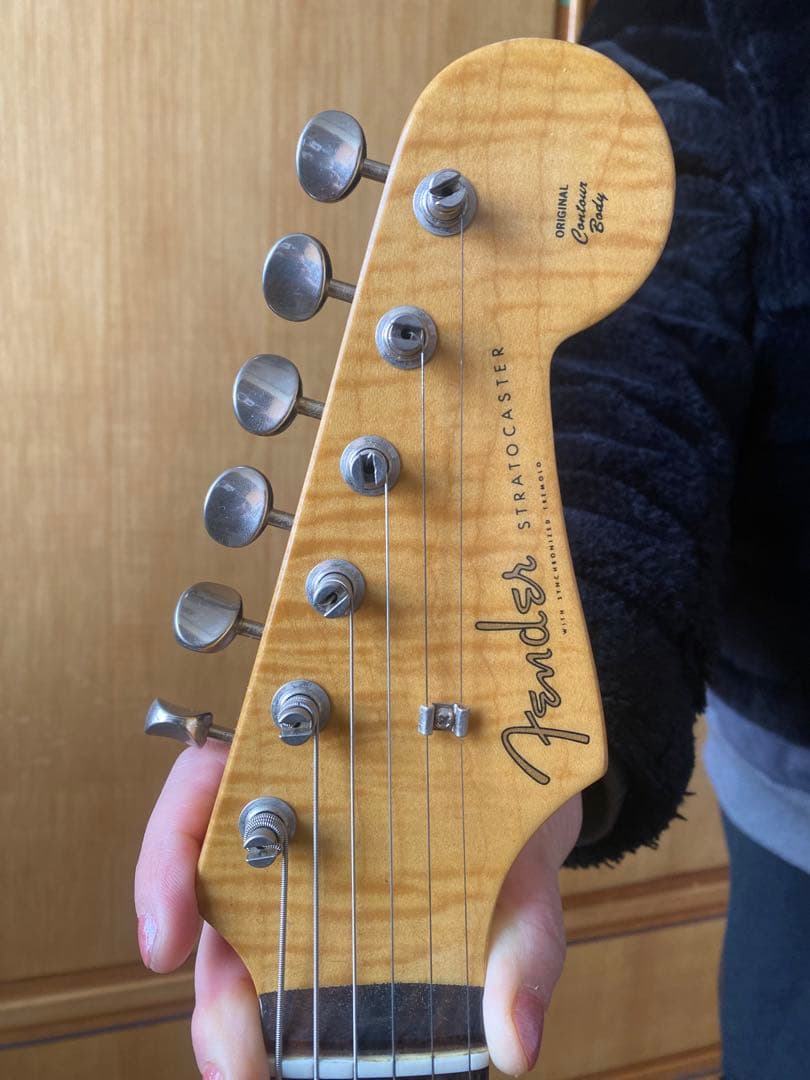 Fender Stratocaster ホワイト