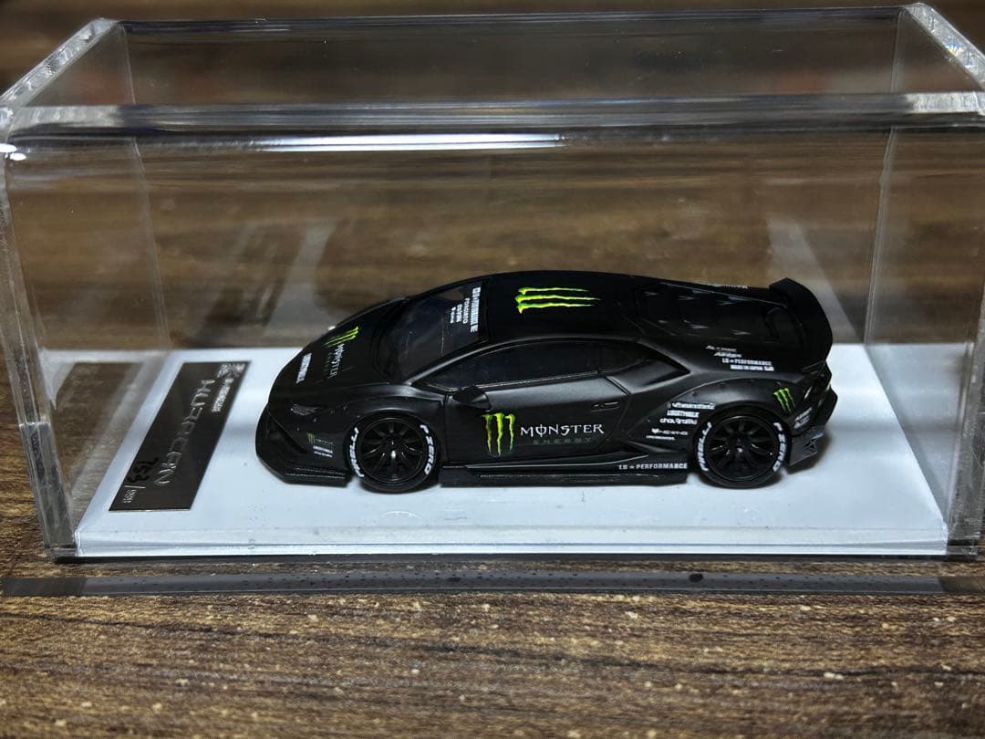 ミニカー Lamborghini Huracan Monster Energy 1/64