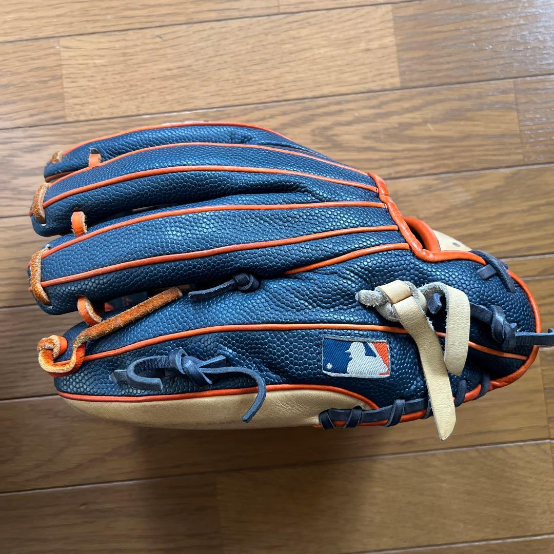 Wilson A2000 硬式グローブ