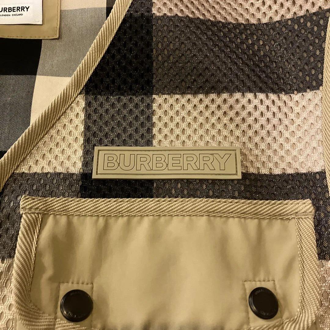 BURBERRY ベージュ フィッシングベスト
