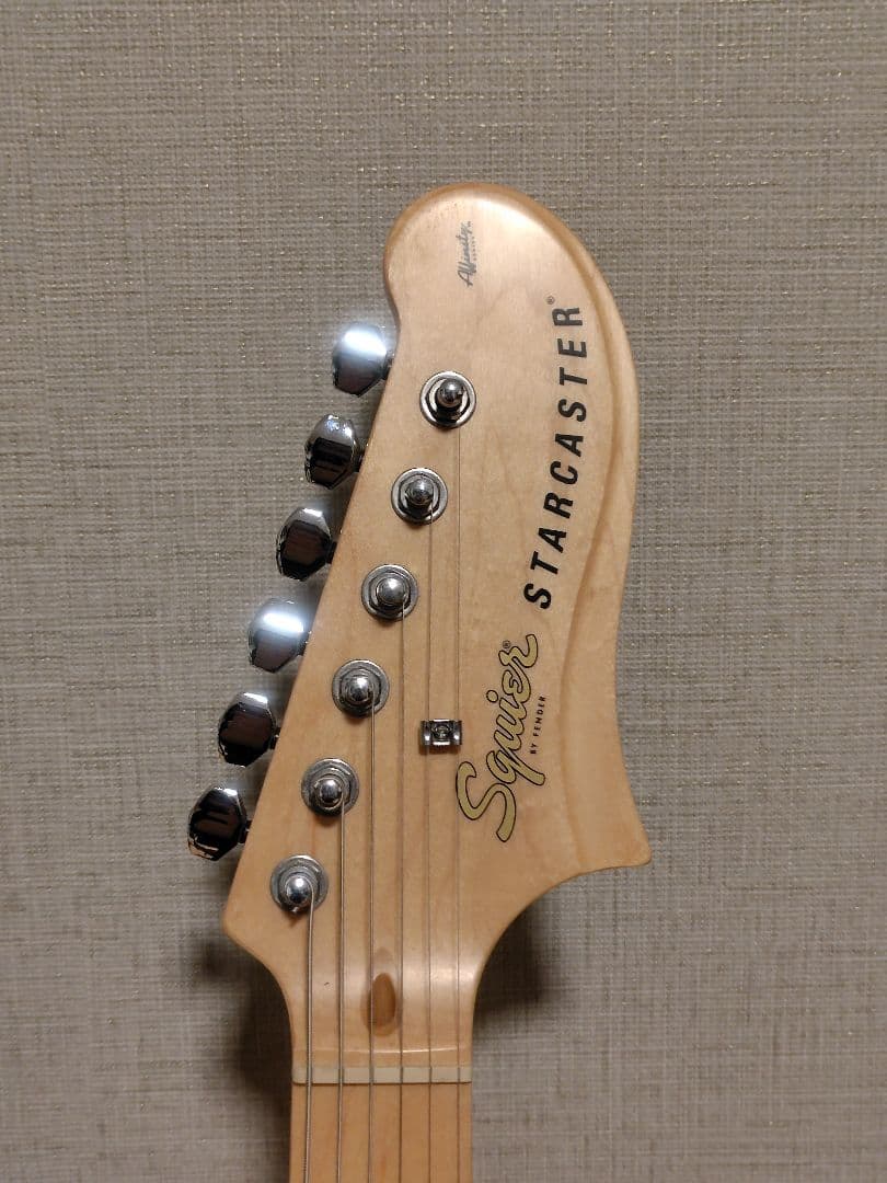 Squier Starcaster ブラック　セミアコ