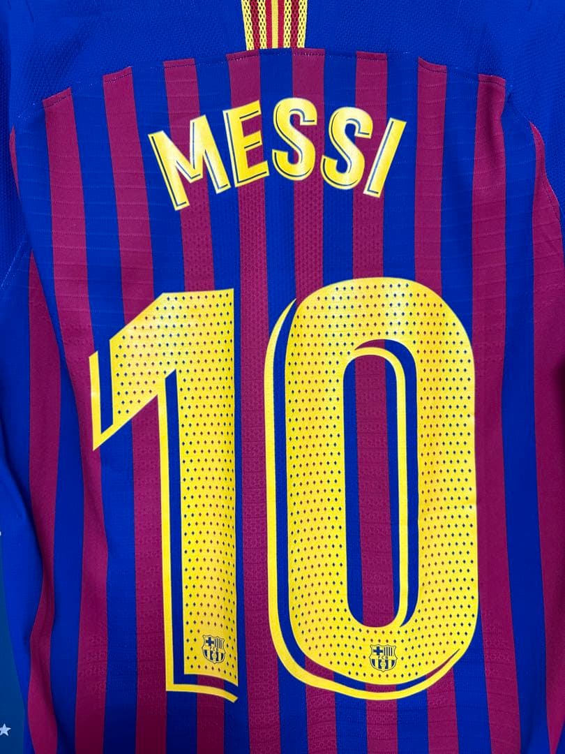 MESSI メッシ　バルセロナ 10番　 オーセンティックユニフォーム