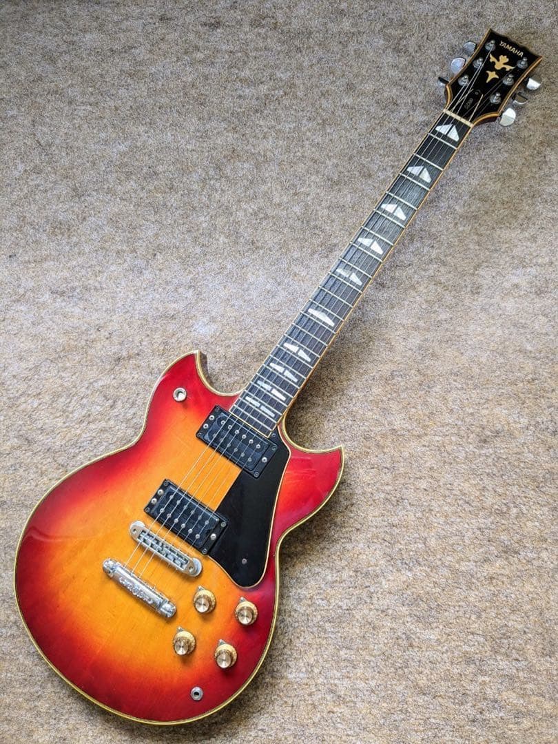 Yamaha SG700 エレキギター サンバースト