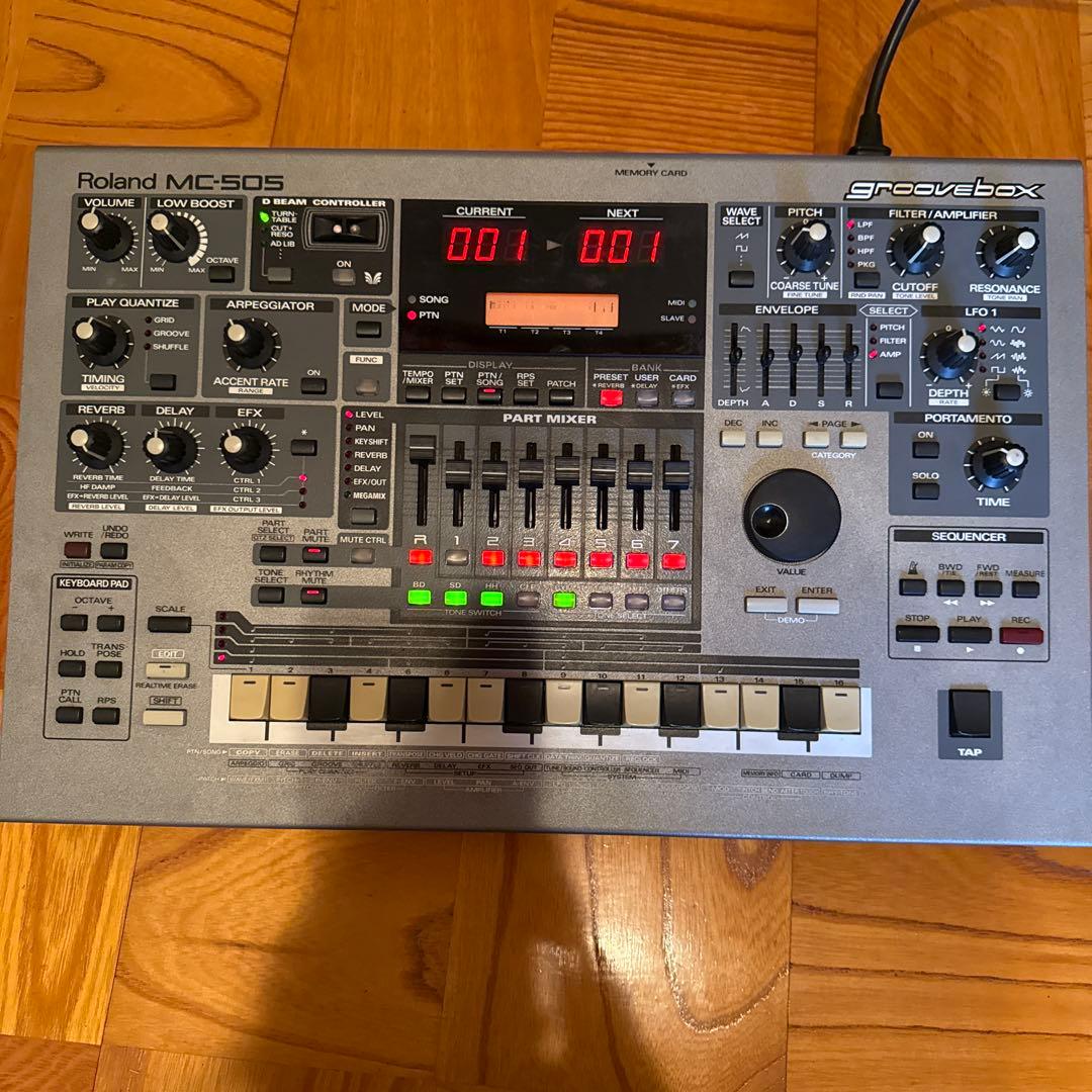 Roland MC-505 シルバー　ヴィンテージ　ジャンク品