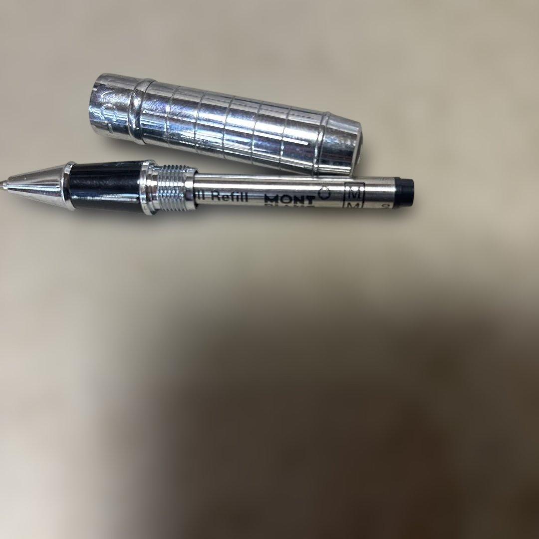 Montblanc モンブランボールペン