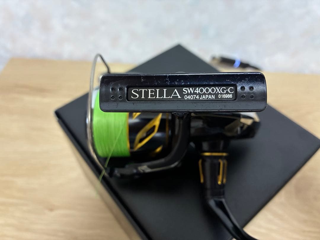 STELLA SW4000XG スピニングリール