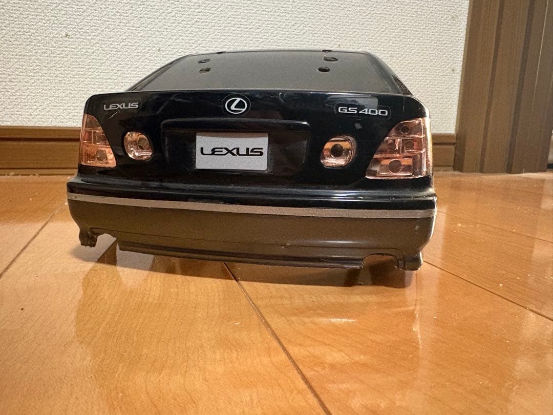 タミヤ　アリストボディLexus GS400