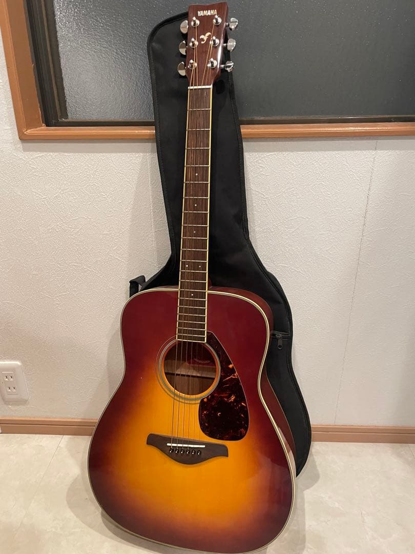 美品♡【YAMAHA】アコースティックギター　FG720S