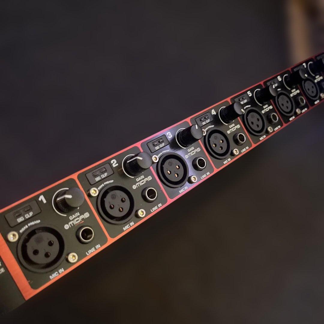 Behringer ADA8200 オーディオインターフェイス