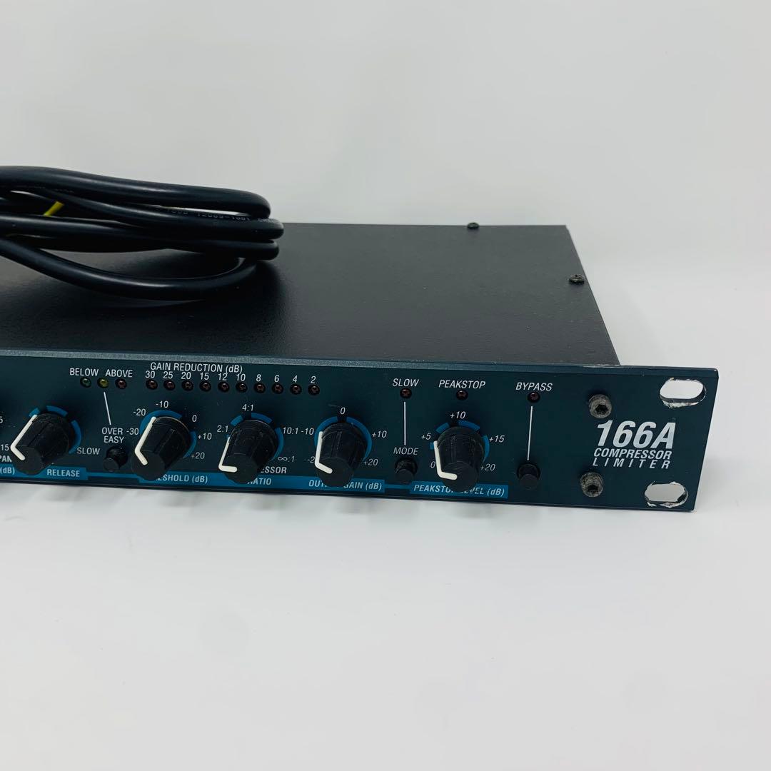 【美品】dbx コンプレッサー COMPRESSOR LIMITR 166A