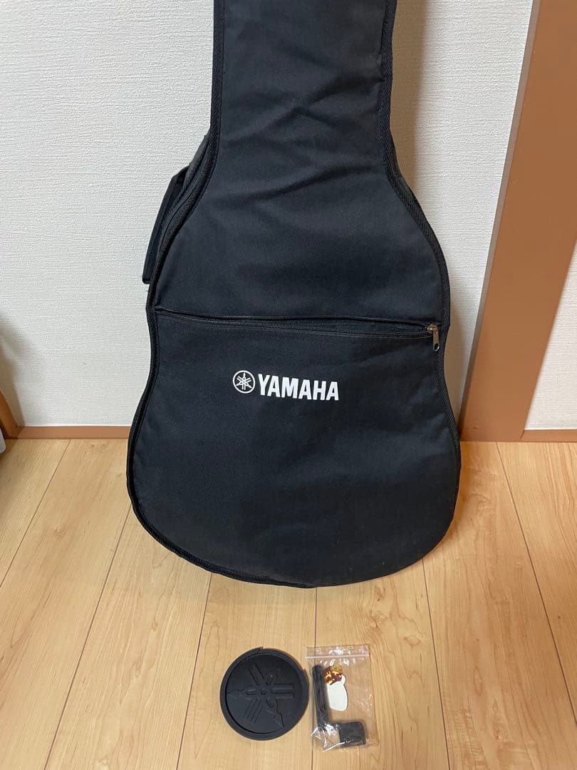 YAMAHA FS820アコースティックギター