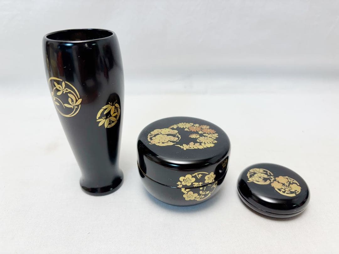 未使用 茶道具 木製黒真塗 花丸蒔絵 茶箱セット 茶器揃え 紙箱
