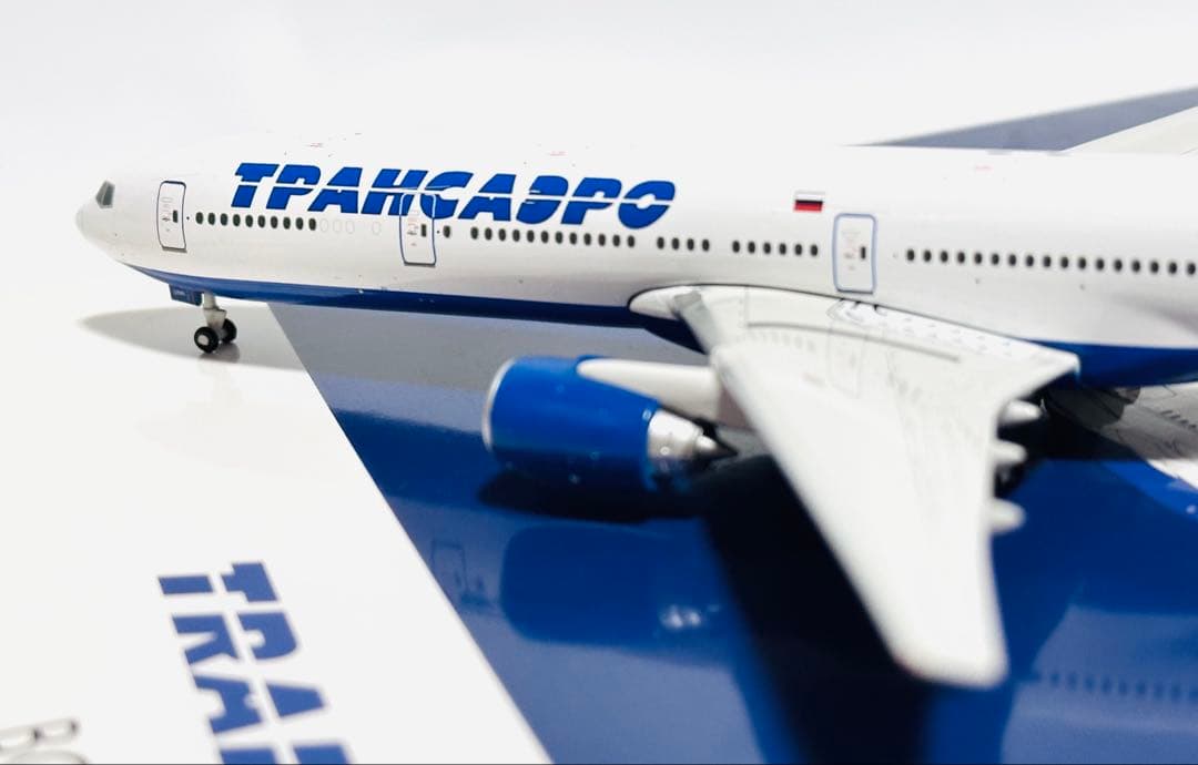 航空機・ヘリコプター Gemini 1/400 Transaero B777-300