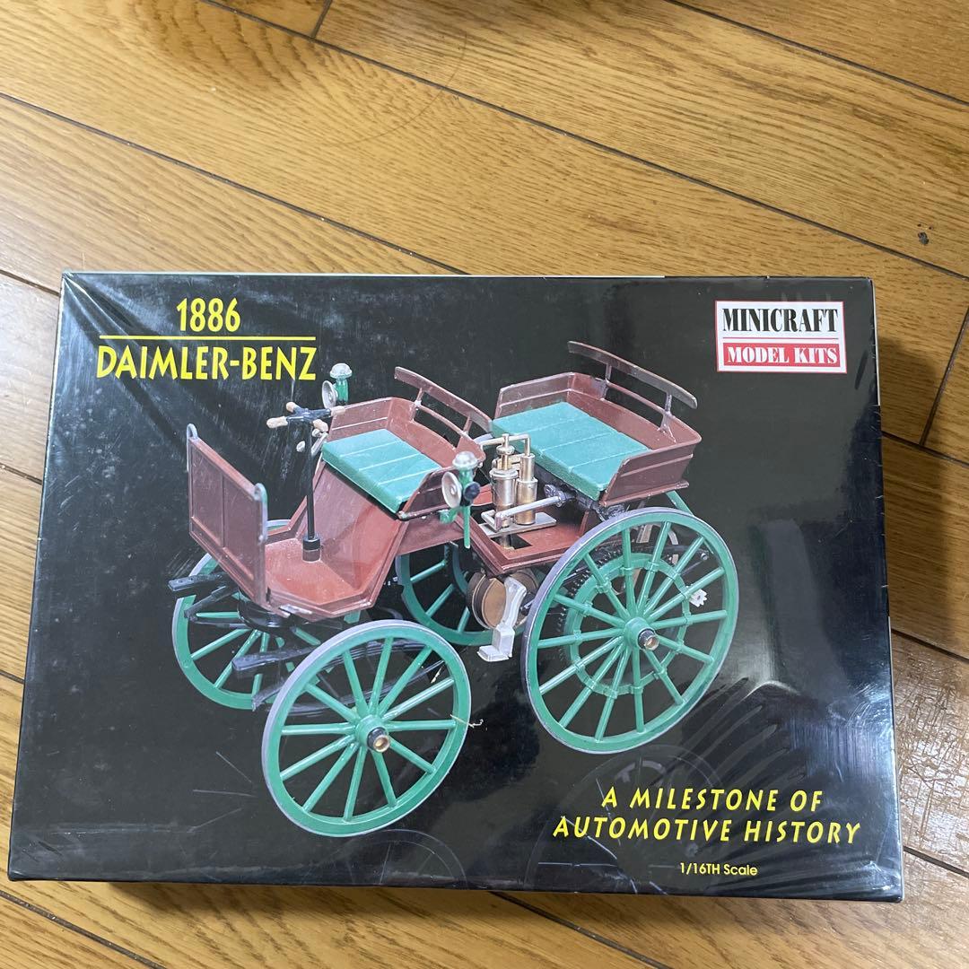1886 Daimler-Benz 1/16スケール モデルキット