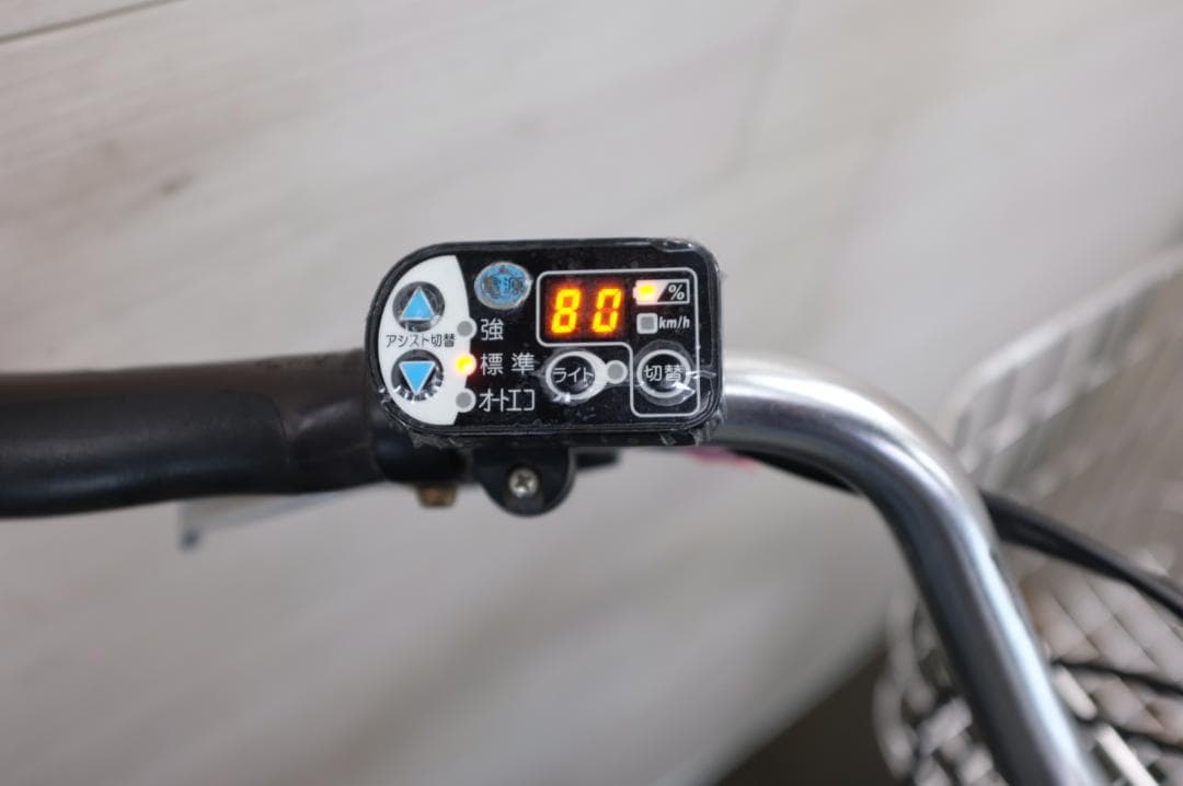 電動自転車ヤマハPAS　26インチ3段　8.9Ah（4点灯）充電器あり