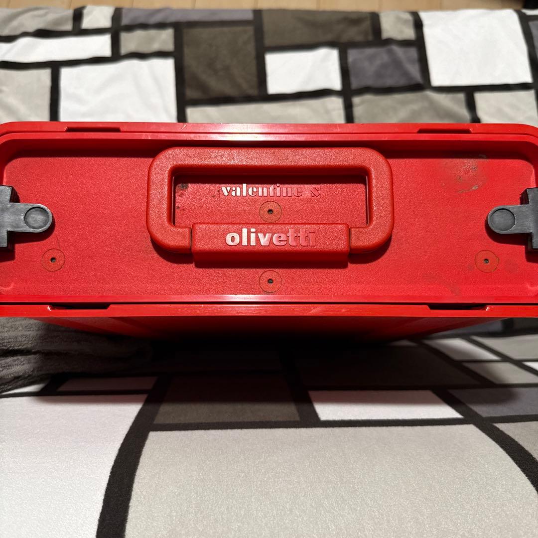 Olivetti Valentine オリベッティ バレンタイン タイプライター