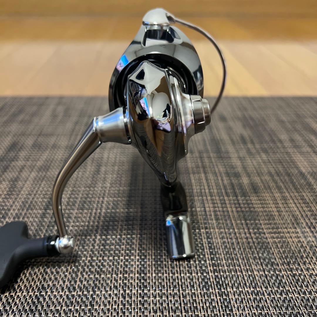 美品　DAIWA 22EXIST PC LT2500-H