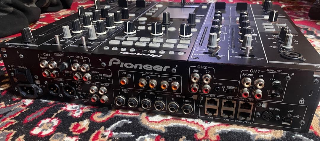 DJM2000 Pioneer ミキサー