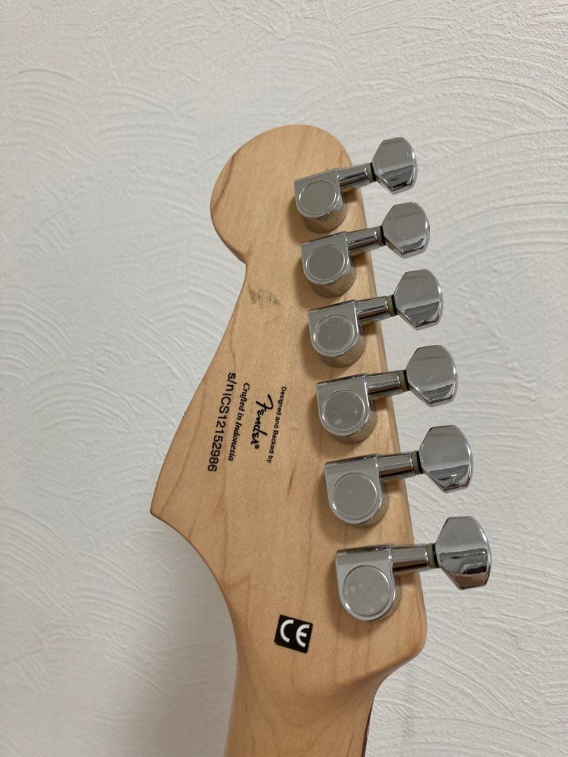Squier cyclone スクワイヤー　サイクロン　イエロー