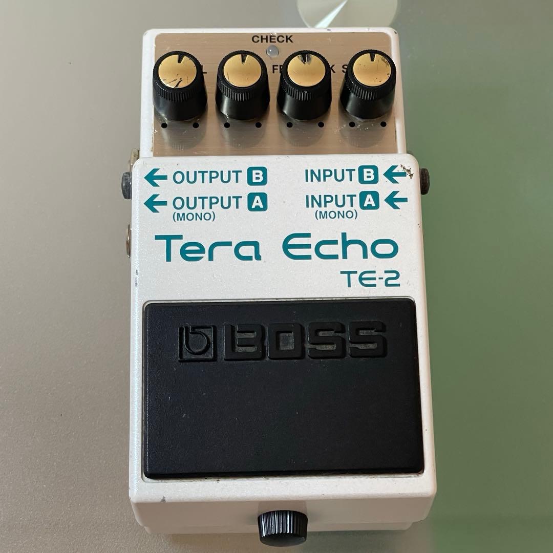 BOSS Tera Echo TE-2 ギターエフェクター 音出し確認済　箱無し