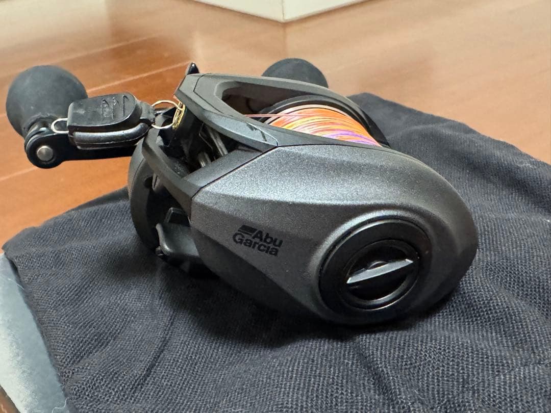 リール Abu Garcia REVO BEAST 40-HS